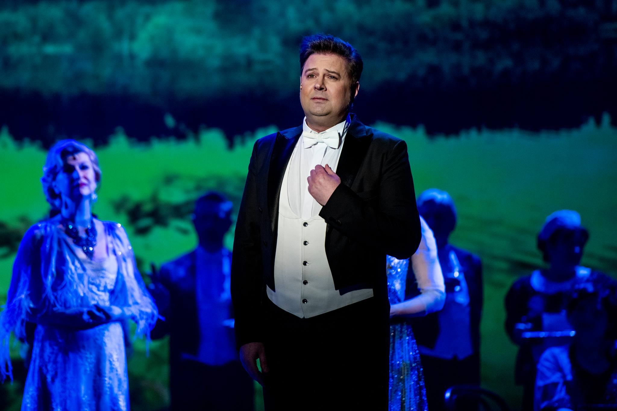 Húsevő baktérium okozta az operettszínház Debrecenben is ünnepelt ...